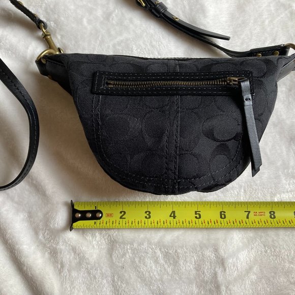 Coach | Bags | Coach Signature Canvas Crossbodyfanny Bag Black Good ...